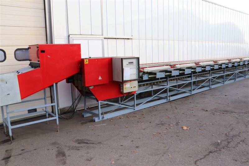 Aweta KG3-16 tomato sorting machine colour and weight grader • Duijndam ...