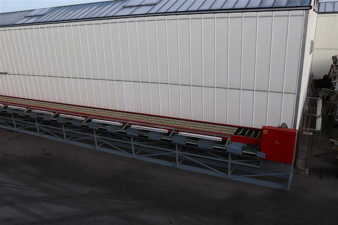 Aweta KG3-16 tomato sorting machine colour and weight grader • Duijndam ...