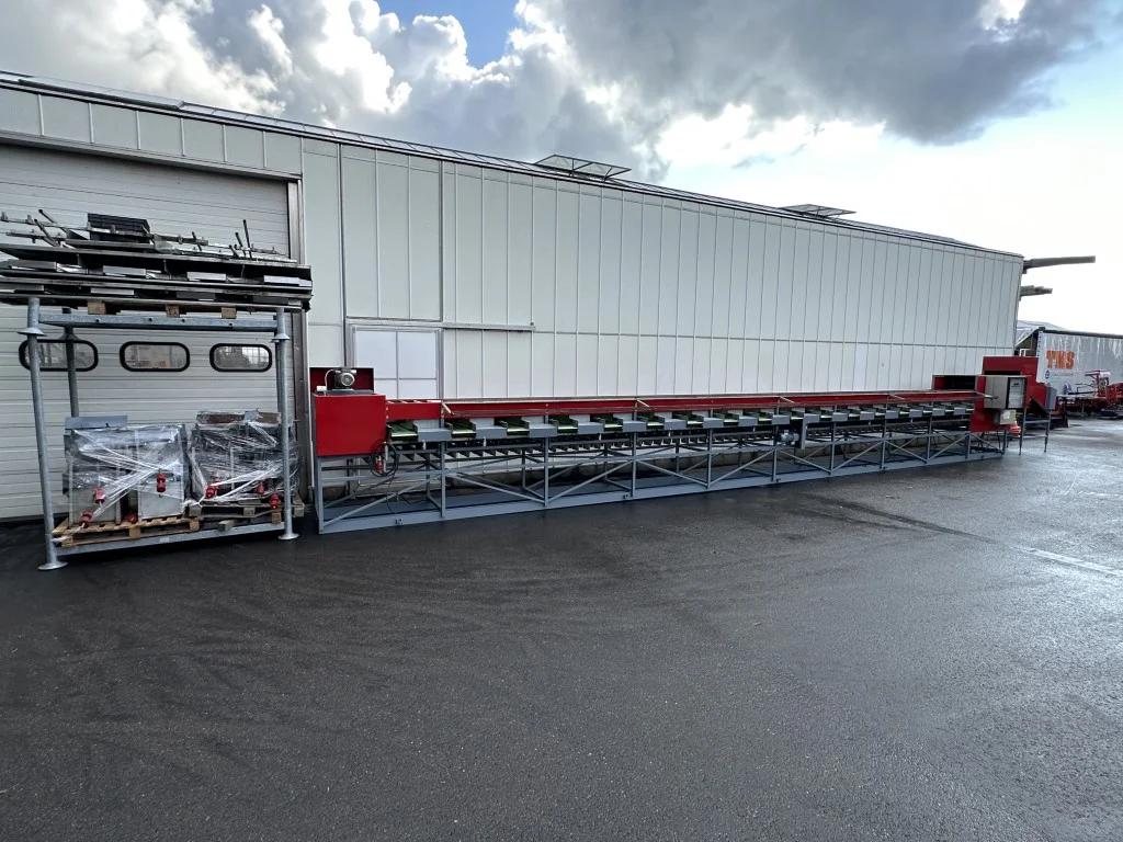 Aweta KG3-16+1 tomato sorting machine • Duijndam Machines