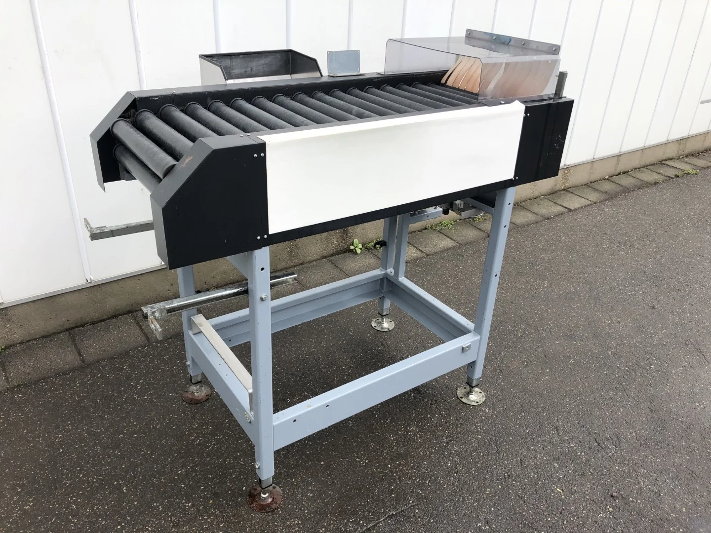 Aweta Megastar 1-10+1 sorting machine for mango • Duijndam Machines