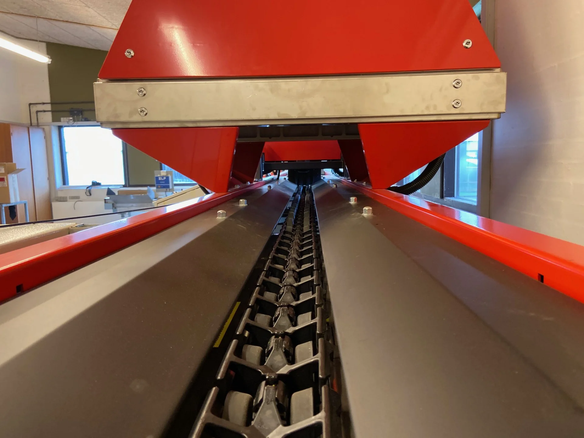 Aweta Rollerstar PV 1-7+1 weight, size and colour sorting machine ...