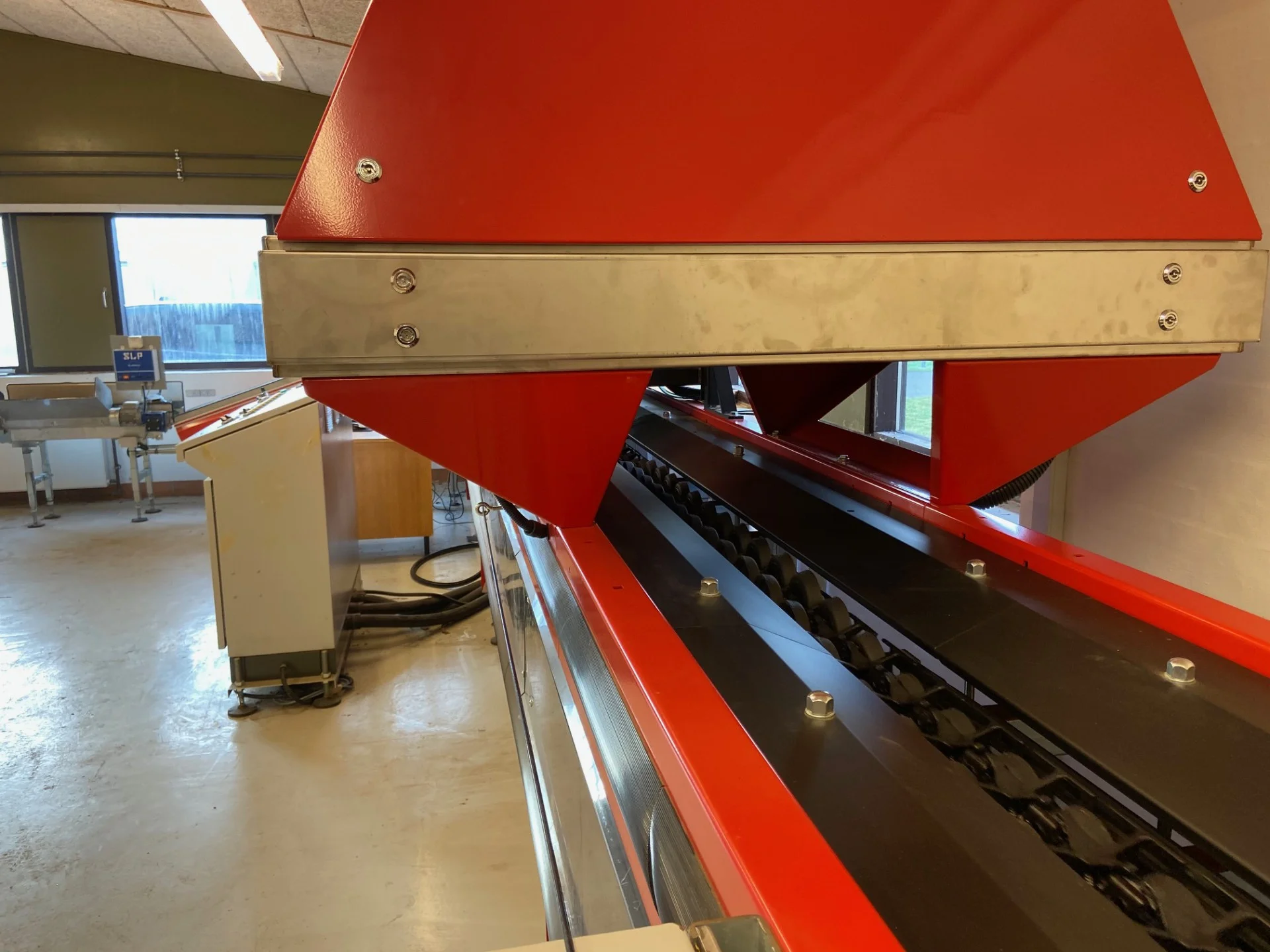 Aweta Rollerstar PV 1-7+1 weight, size and colour sorting machine ...