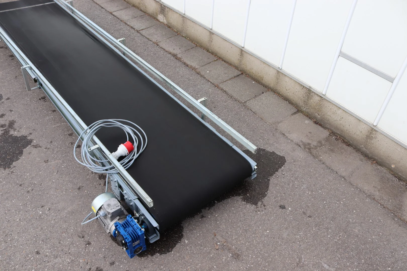 Aweta conveyor 300 x 60 cm • Duijndam Machines