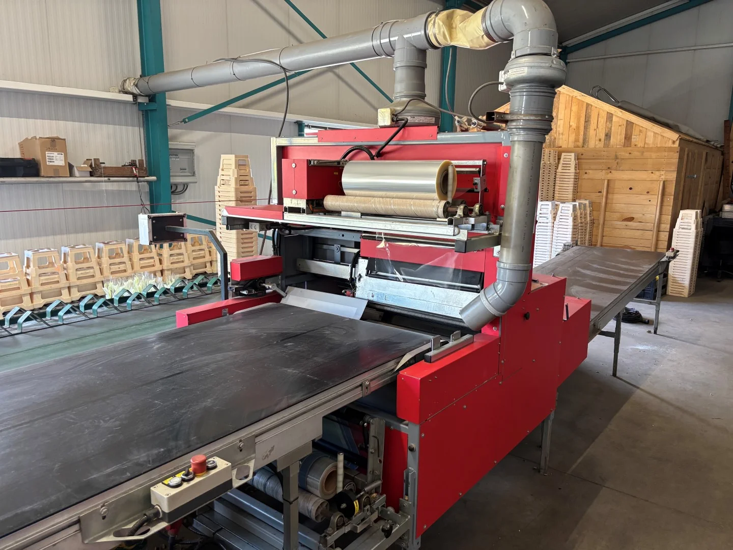 Aweta TRS-6 rose sorting machine with sealer and compressor • Duijndam ...