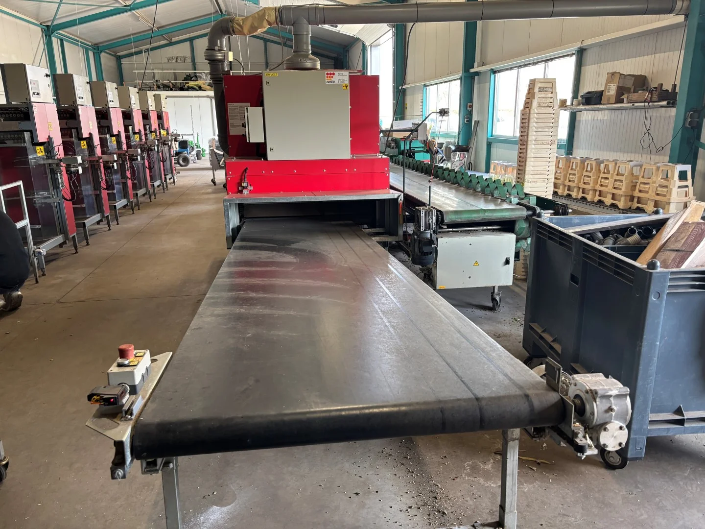 Aweta TRS-6 rose sorting machine with sealer and compressor • Duijndam ...