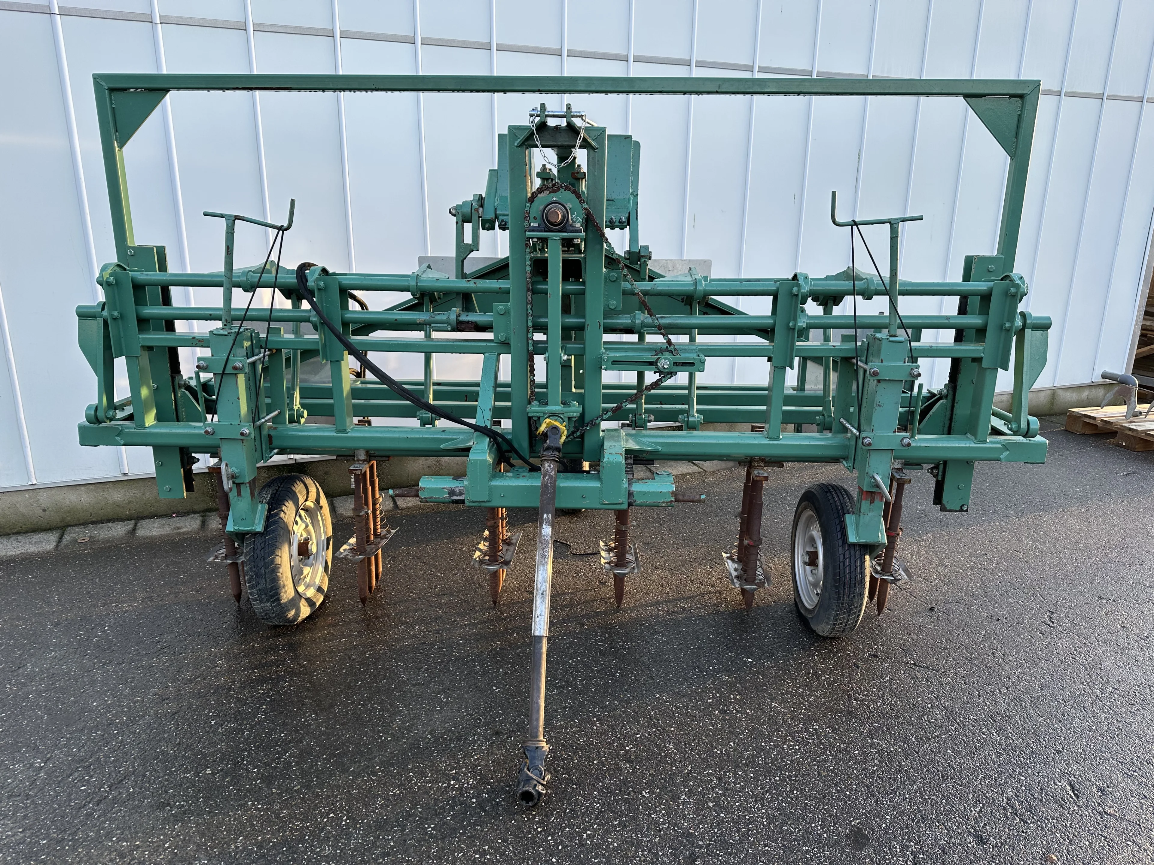 Baekelandt dibbler for leek • Duijndam Machines