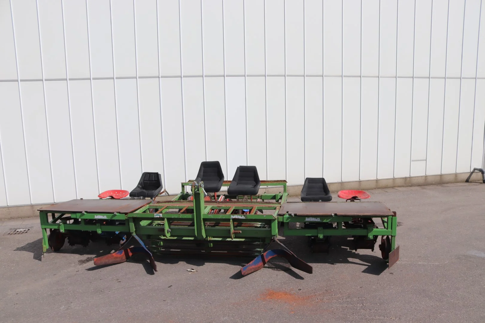 Basrijs Accord planting machine 6 rows • Duijndam Machines