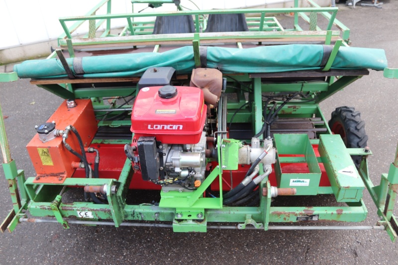 Basrijs self propelled soilblock planting machine for lettuce with ...