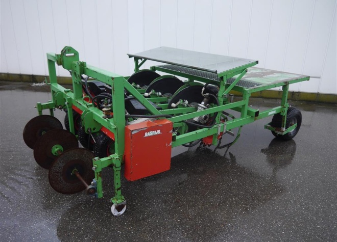 Basrijs 3 row planting machine type disc planter • Duijndam Machines
