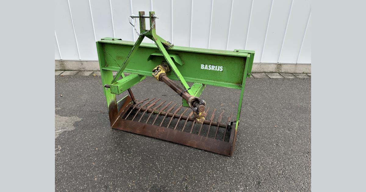 Basrijs shaking bedlifter 135 cm single shaking • Duijndam Machines