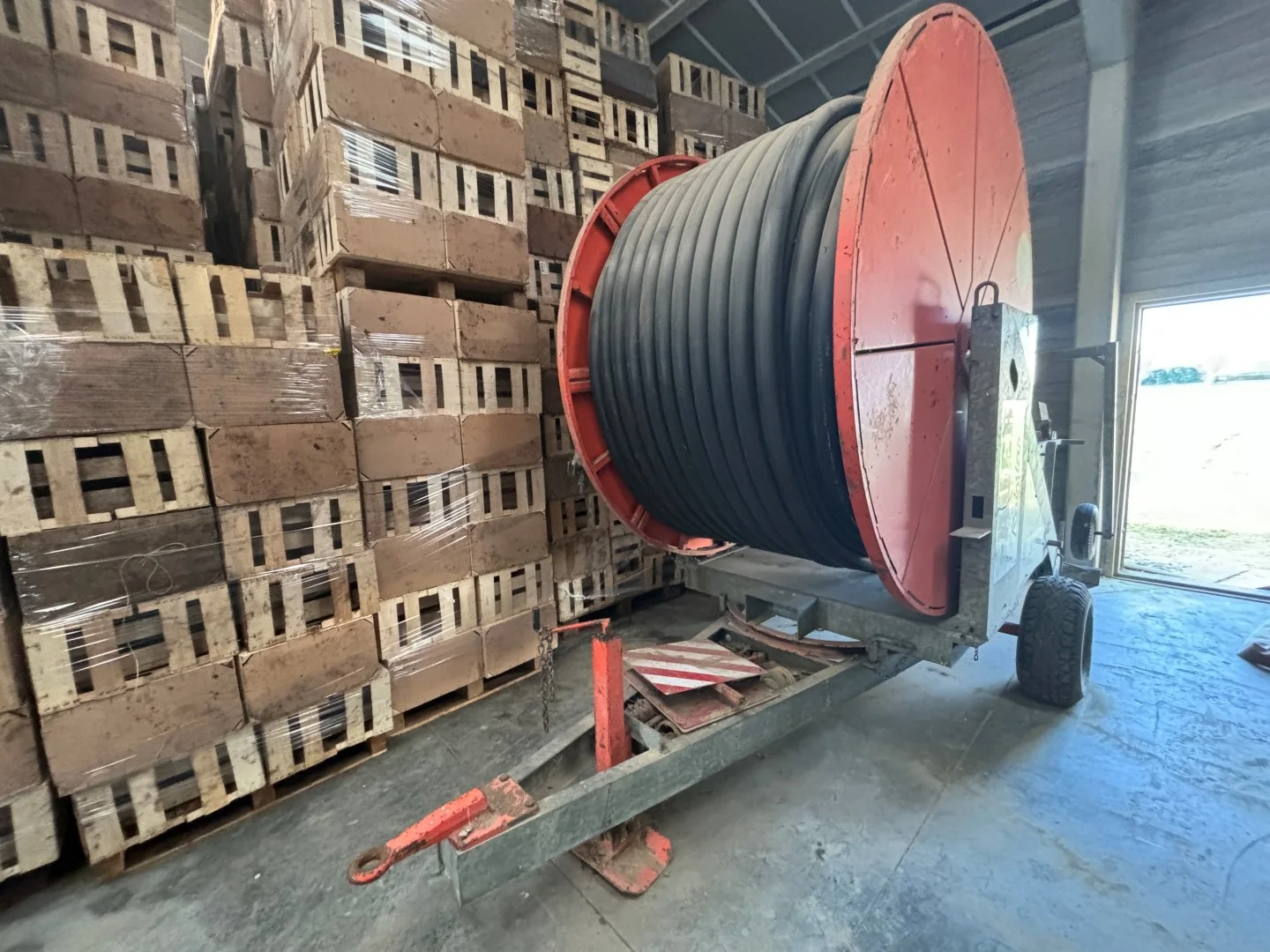 Bauer 90-350 TX irrigation hosereel 350 meter - 90 mm • Duijndam Machines