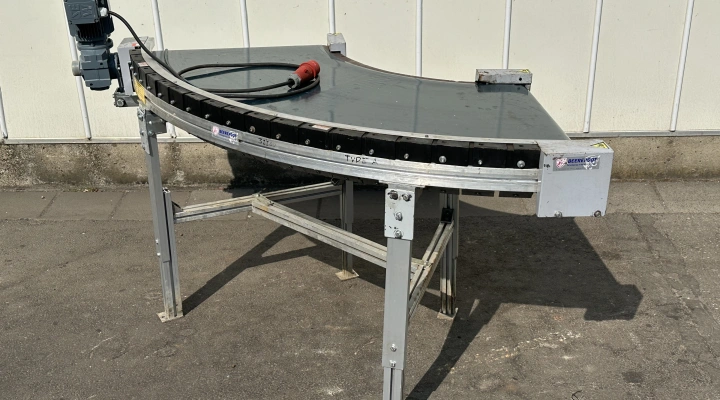 Beerepoot curved conveyor 90° • Duijndam Machines