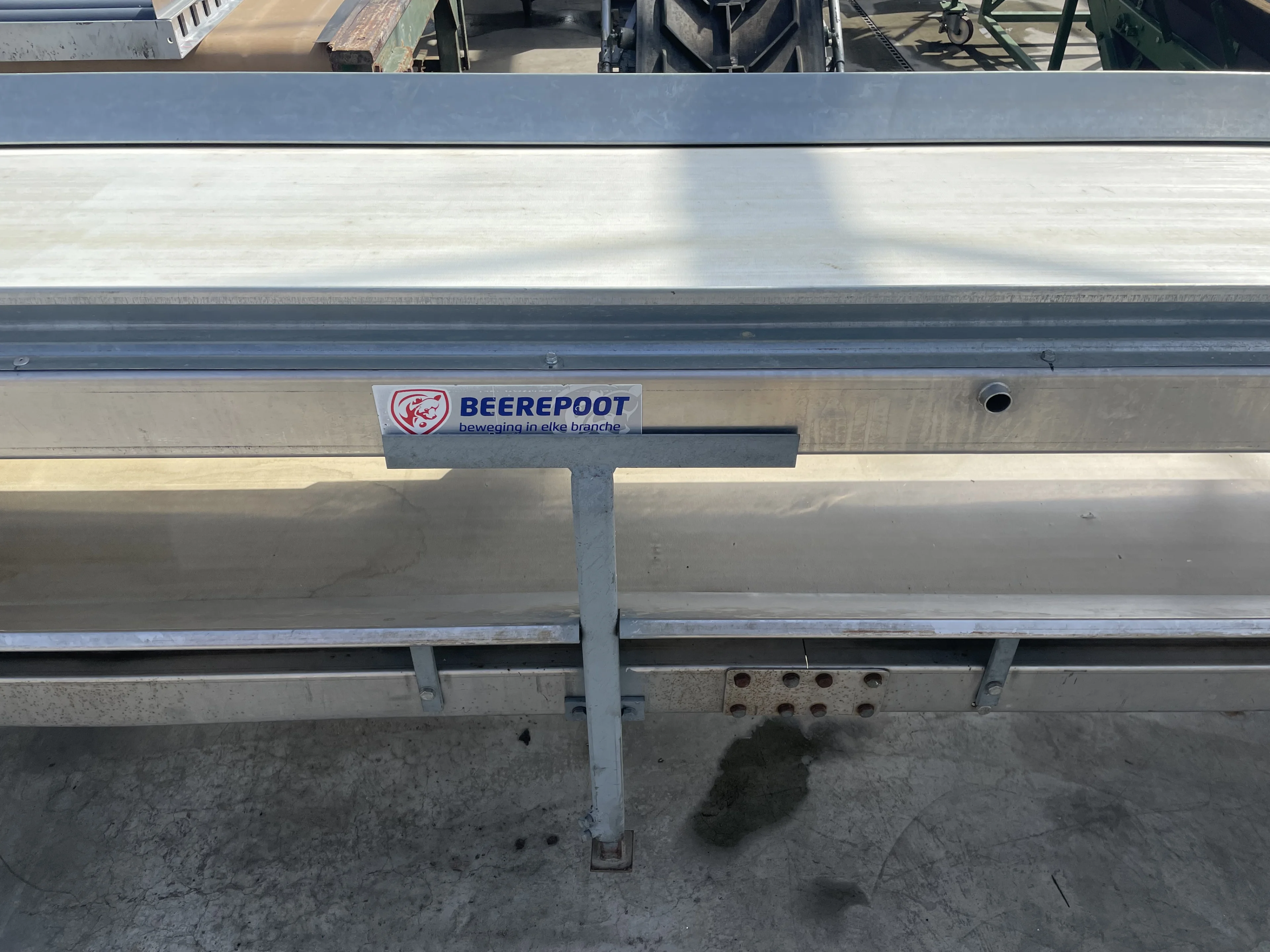 Beerepoot double conveyor • Duijndam Machines