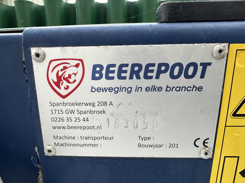 Beerepoot opvoerband met dubbele bocht 430 +130 +105 • Duijndam Machines