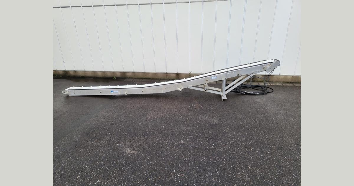 Beets harvesting conveyor 520 cm • Duijndam Machines