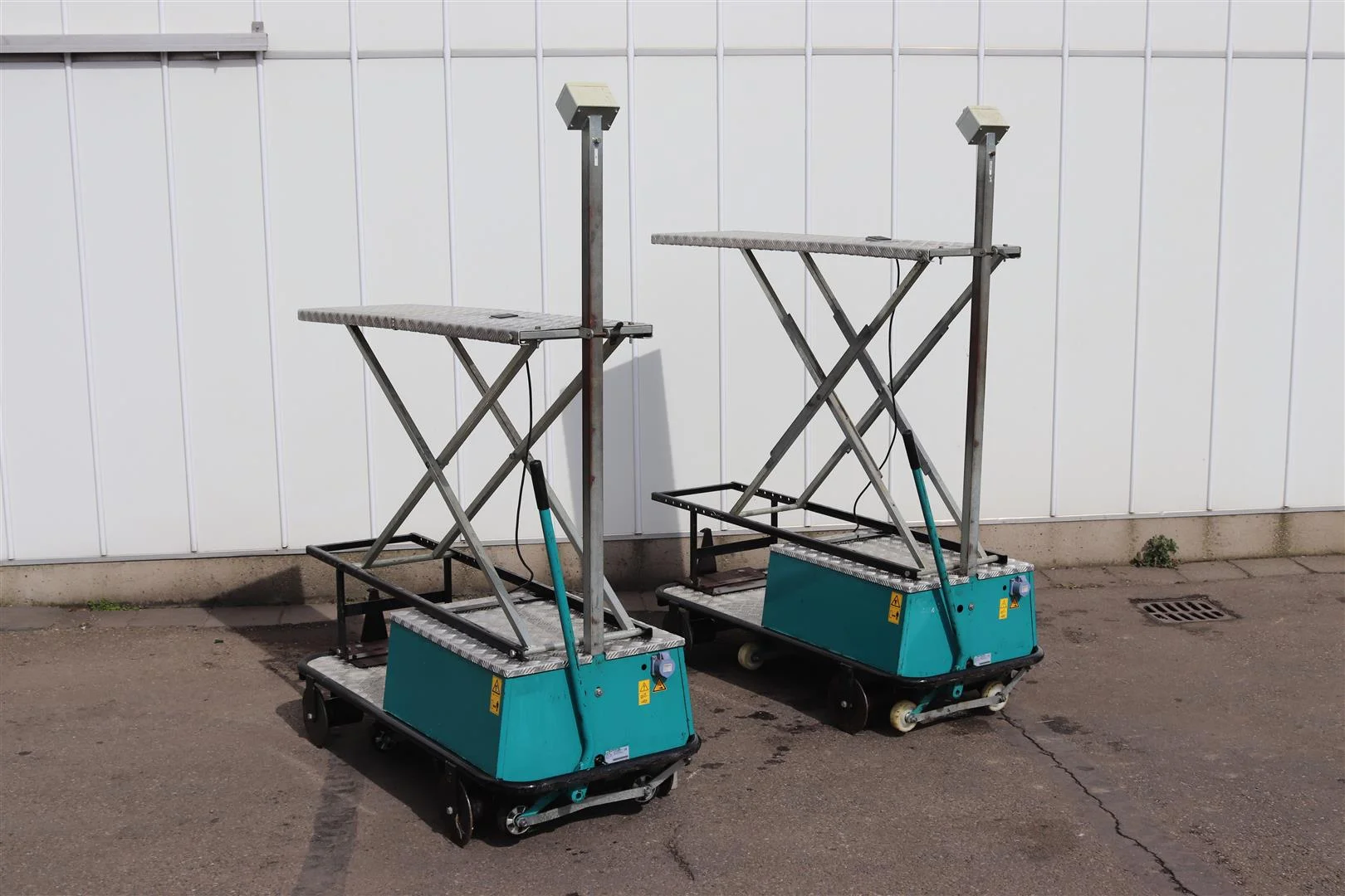 Berg electro pipe rail trolley with mechanical scissor, 55 cm track ...