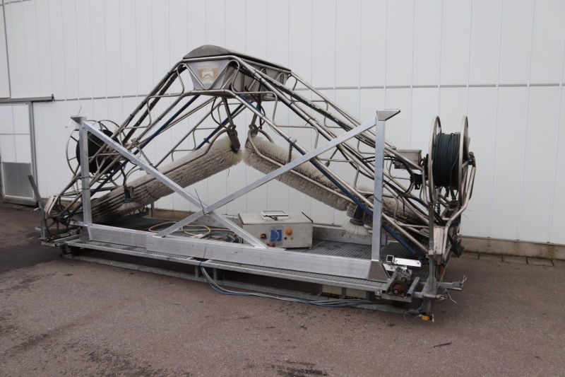 Besseling Roofmaster greenhouse roof washing machine 480 cm • Duijndam ...