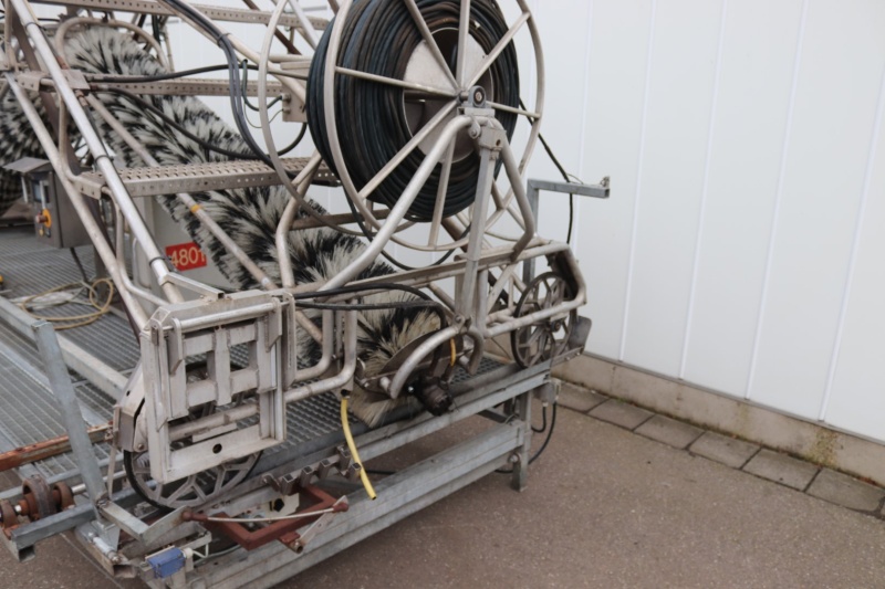 Besseling Roofmaster greenhouse roof washing machine 480 cm • Duijndam ...