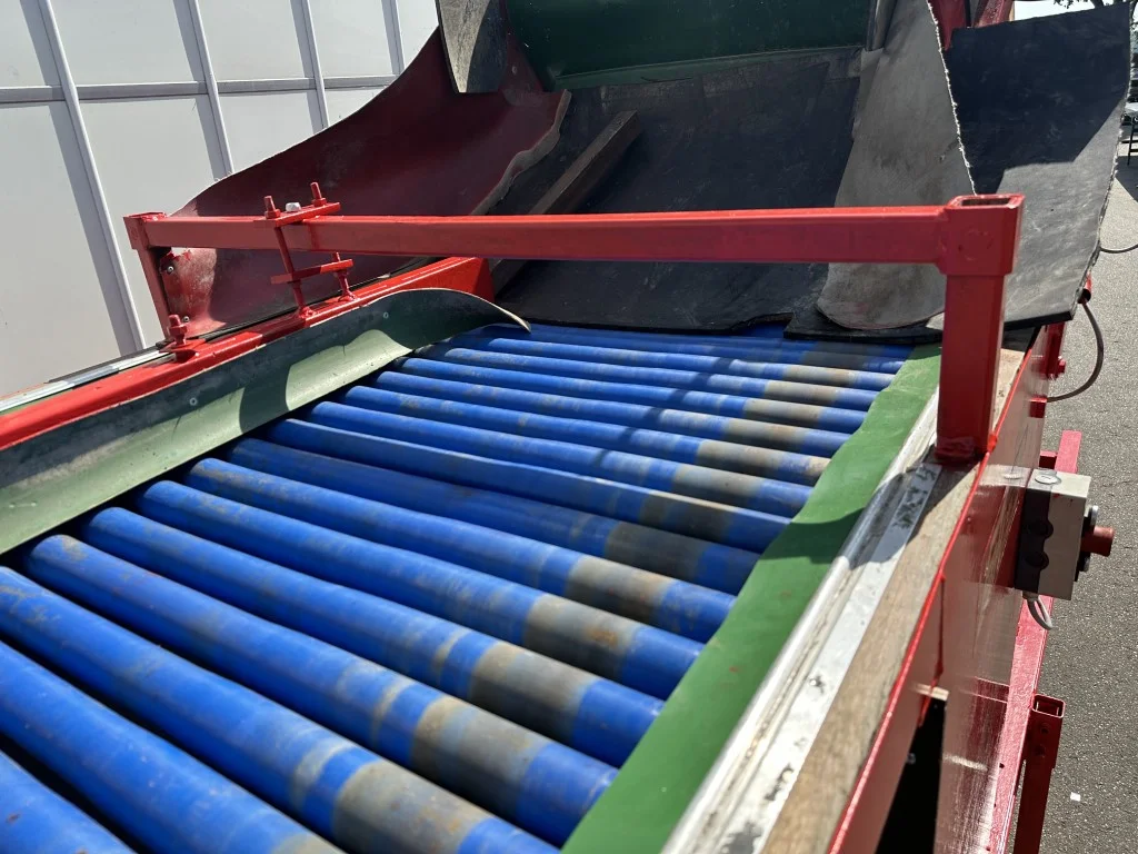 Bijlsma Hercules roller inspection conveyor with elevator • Duijndam ...