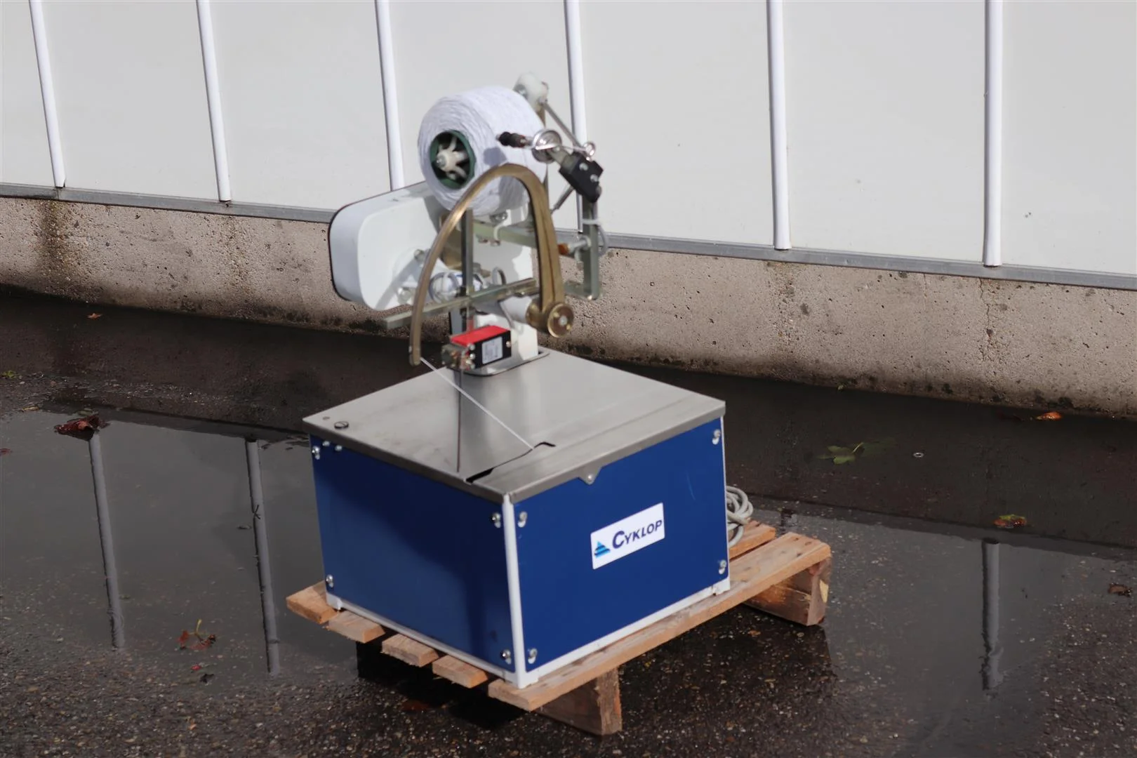 Cyklop binding machine Axro mini • Duijndam Machines