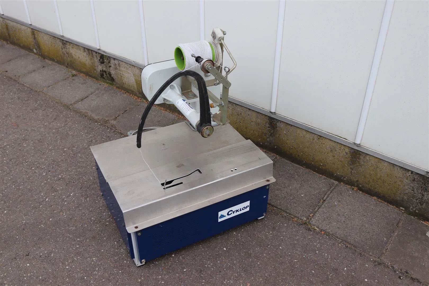 Cyklop Binding machine • Duijndam Machines