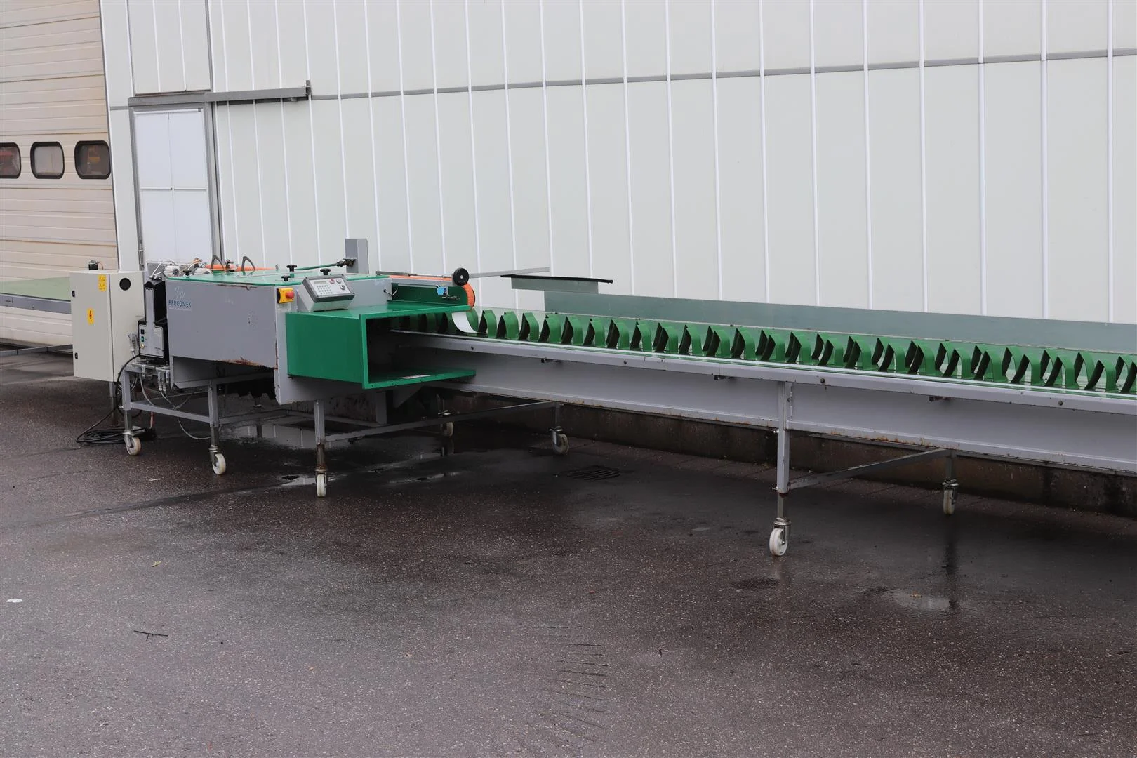 Vandenberg Bercomex flower bunching machine • Duijndam Machines