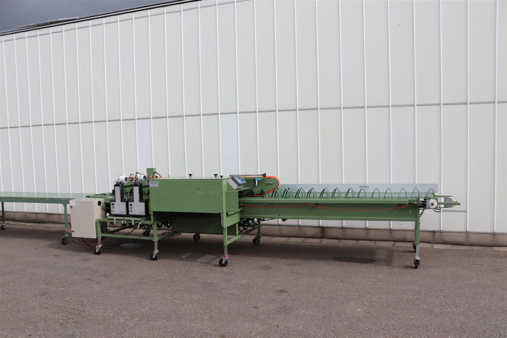 Vandenberg Bercomex flower bunching machine • Duijndam Machines