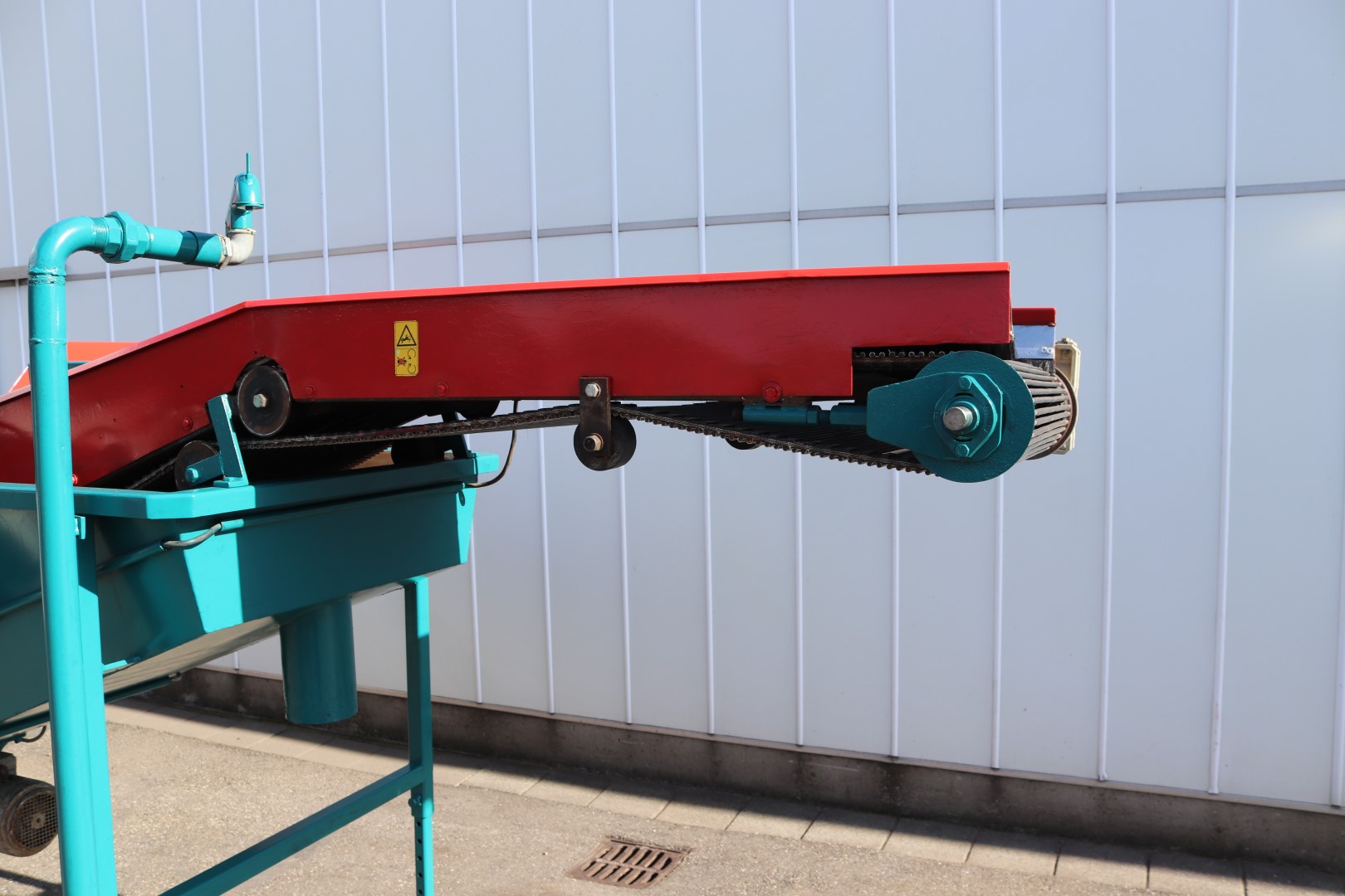 Botman destoner with web conveyor • Duijndam Machines