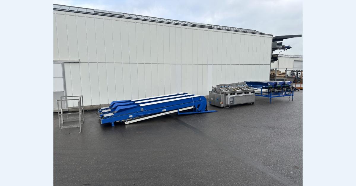 S&B CP 800 / 12 / BP weighing machine with frame and 3 elevators supply ...