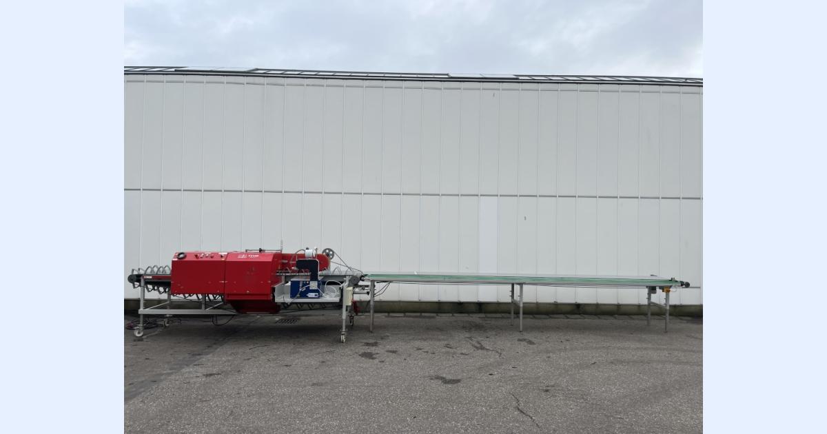 BTM T2100 flower processing machine • Duijndam Machines