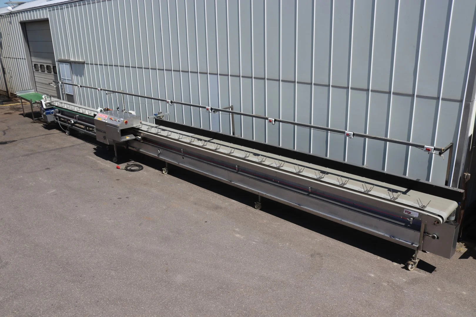 BTM T4100 flower processing machine • Duijndam Machines