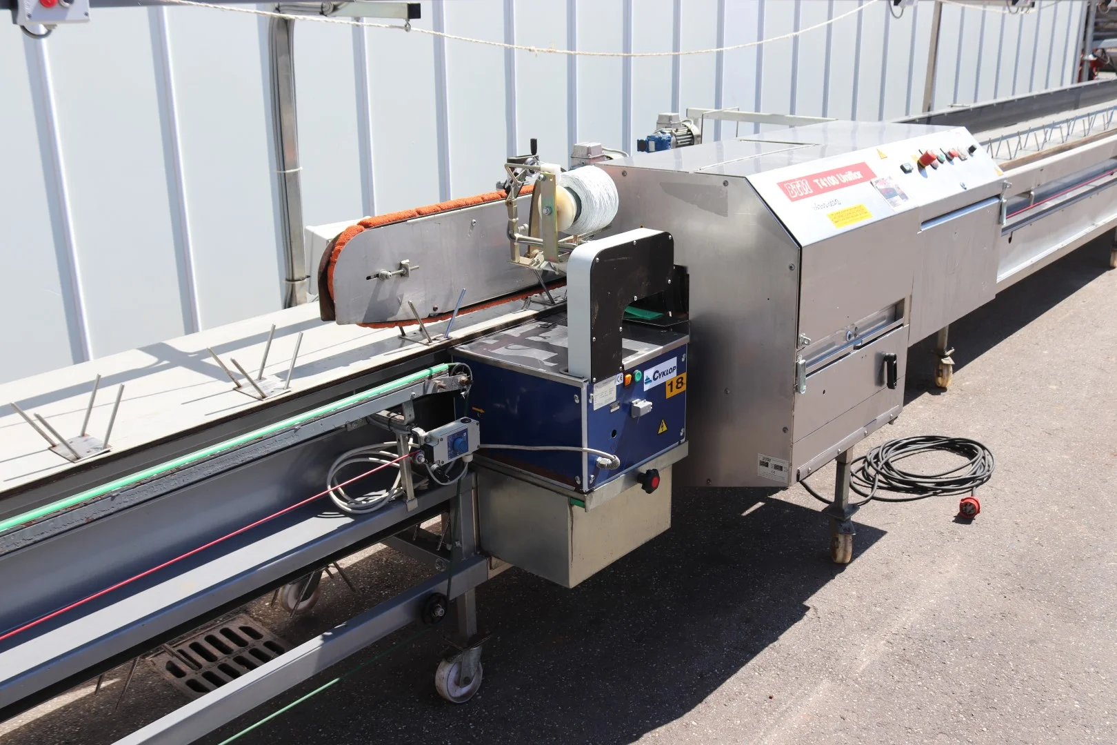 BTM T4100 flower processing machine • Duijndam Machines