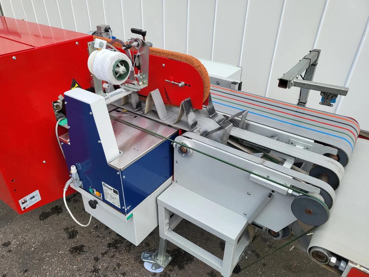 BTM T4100 flower processing machine • Duijndam Machines