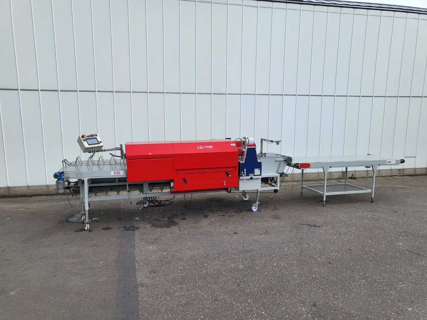 BTM T4100 flower processing machine • Duijndam Machines