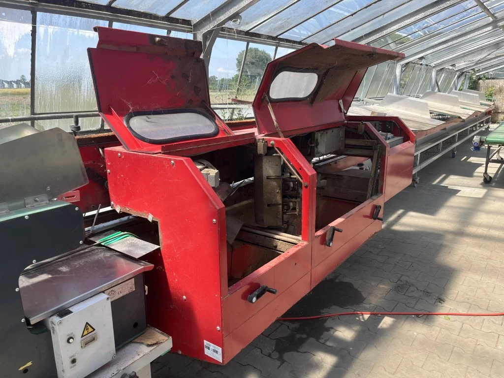 BTM T4100 Uniflor flower processing machine • Duijndam Machines