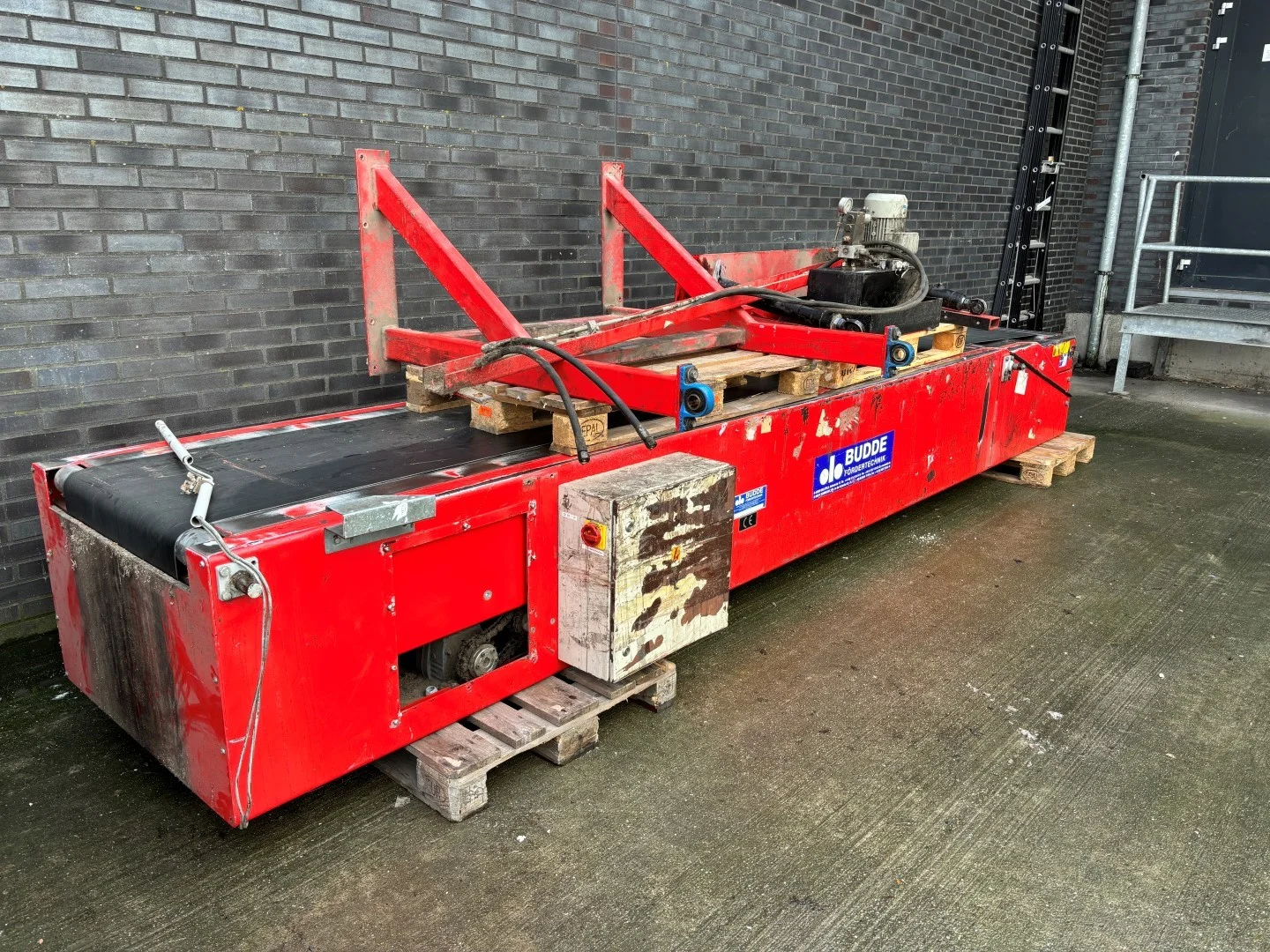 Budde conveyor telescopic conveyor for loading and unloading containers ...