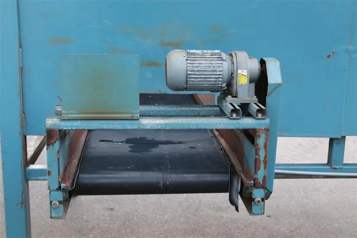 Perfect storage bunker with box tipper • Duijndam Machines