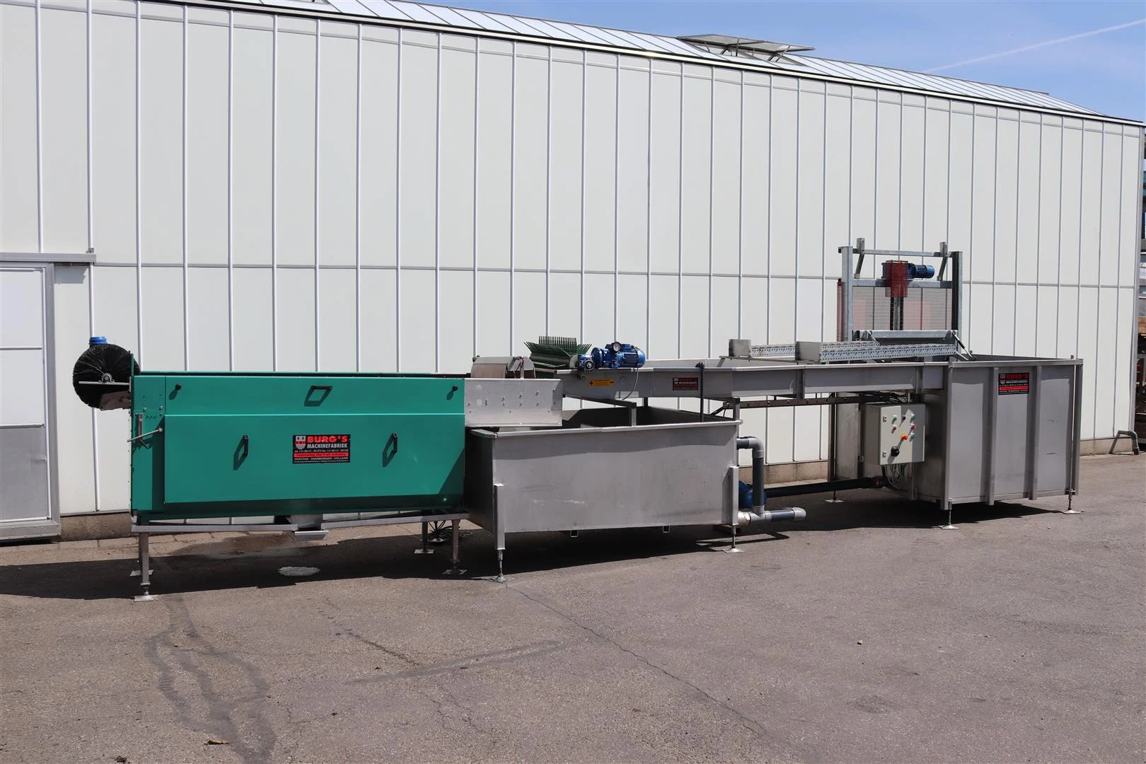 Burg water dumping system • Duijndam Machines