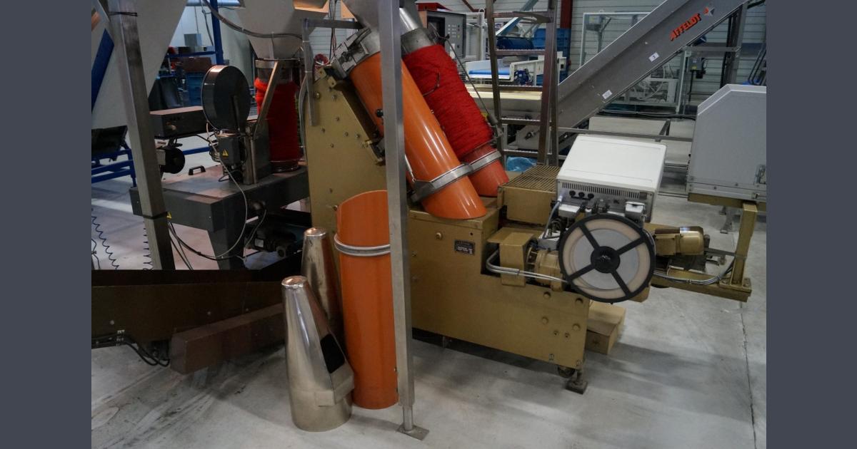 C-Pack Net-Clipping Machine including wineglass labelling system ...