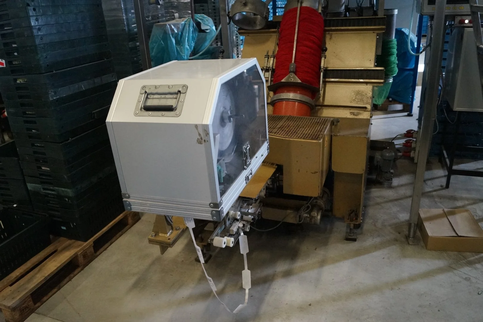 C-Pack Net-Clipping Machine including wineglass labelling system ...