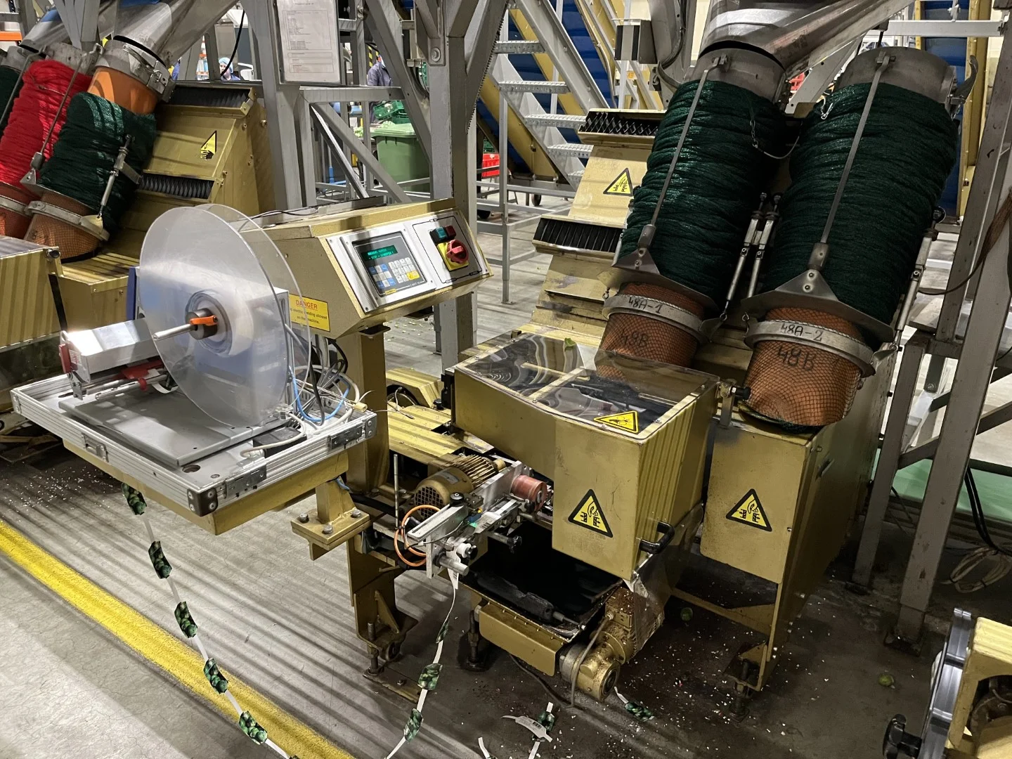 C-Pack net clipper • Duijndam Machines