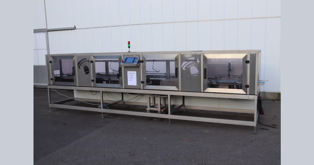 ChampCorr checkweigher with line divider for underweight • Duijndam ...