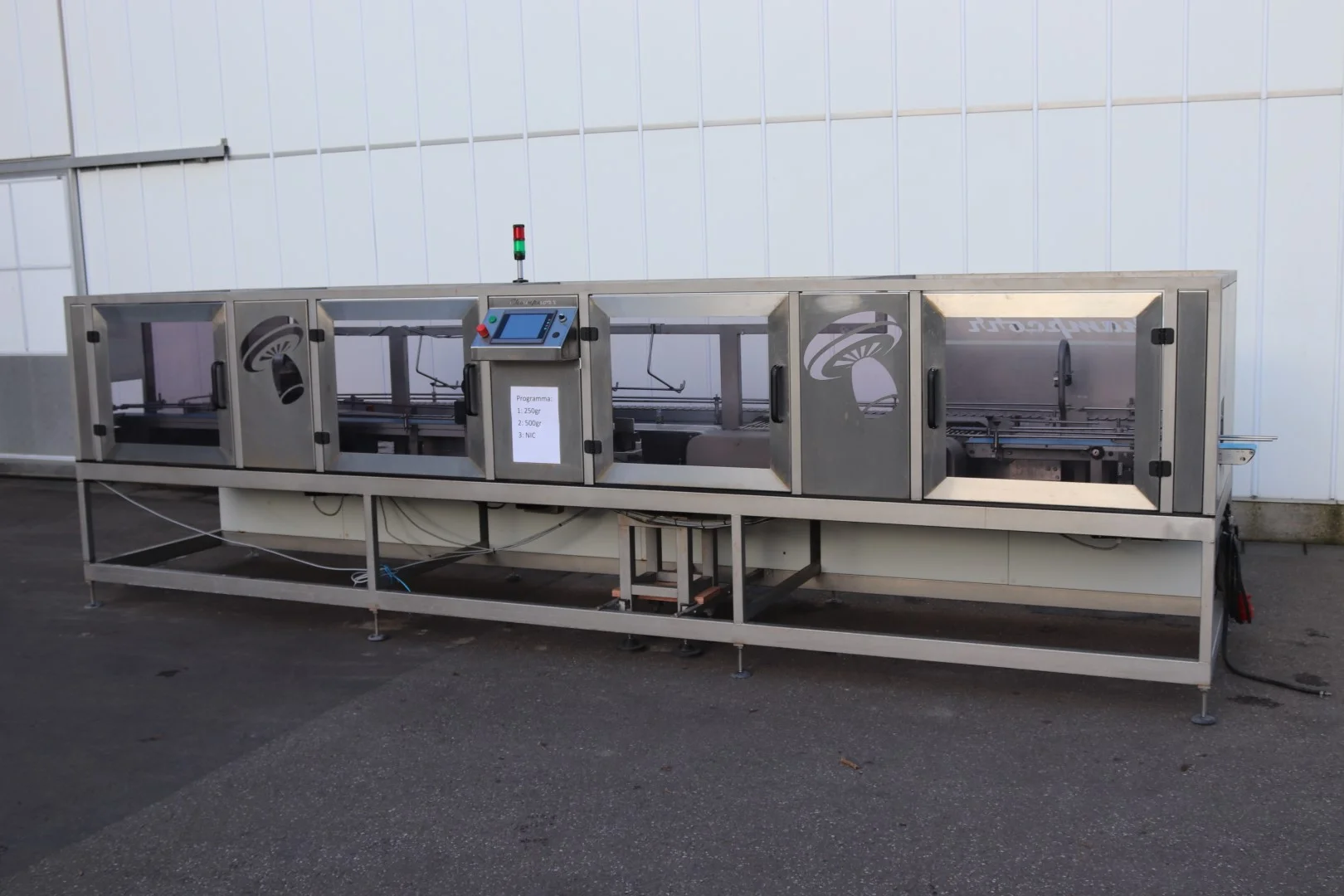 ChampCorr checkweigher with line divider for underweight • Duijndam ...