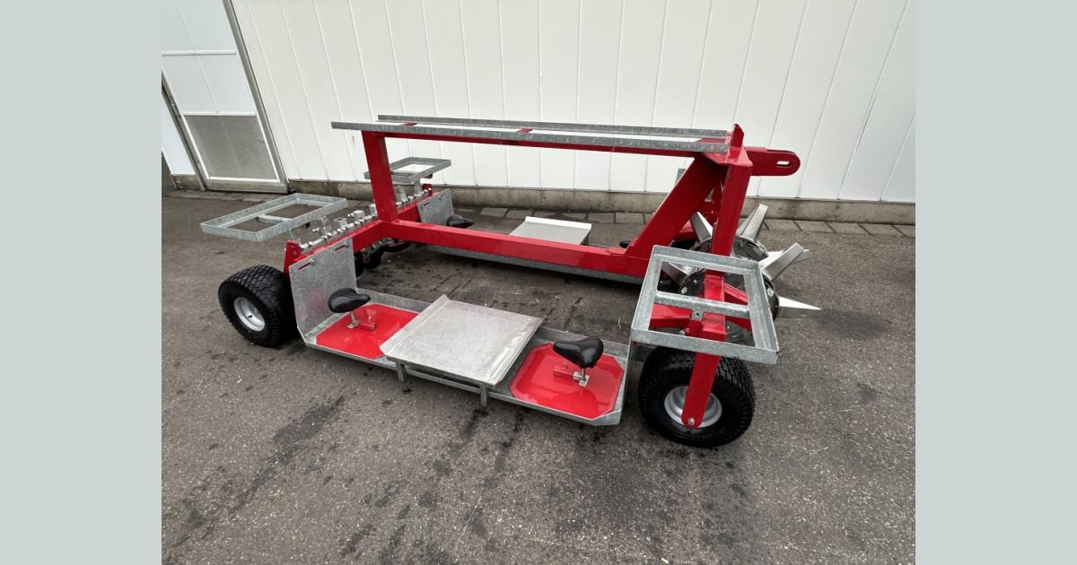 Chantrel planting machine 2 row for strawberry ridge cultivation ...