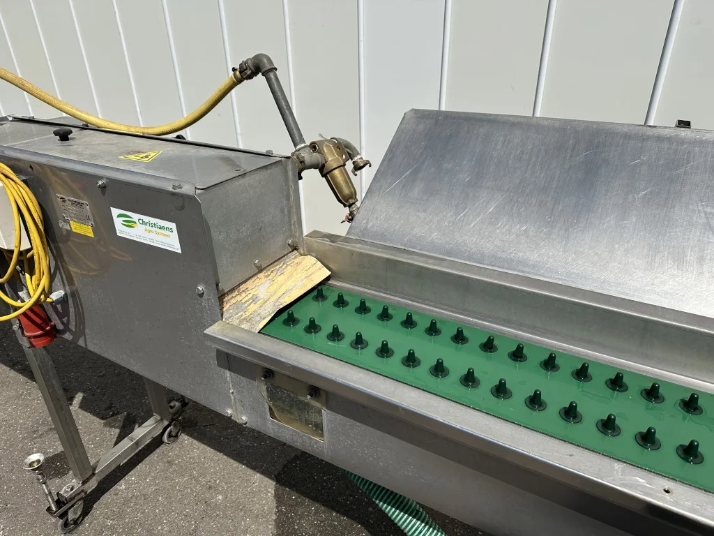 Christiaens 640 asparagus washing & cutting machine • Duijndam Machines