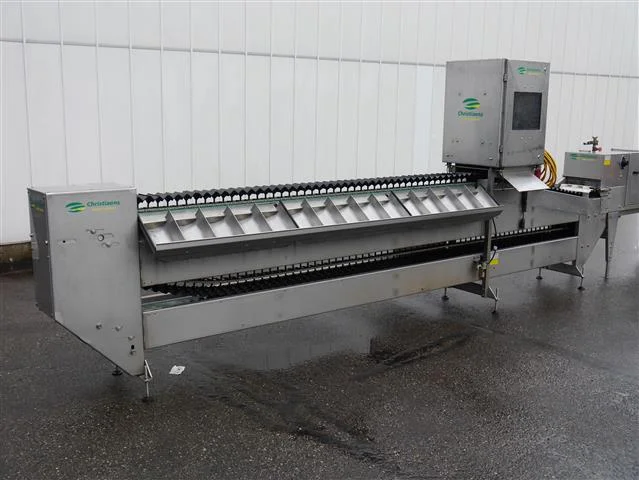 Christiaens Agro Systems fully automatic grading and washing line for ...