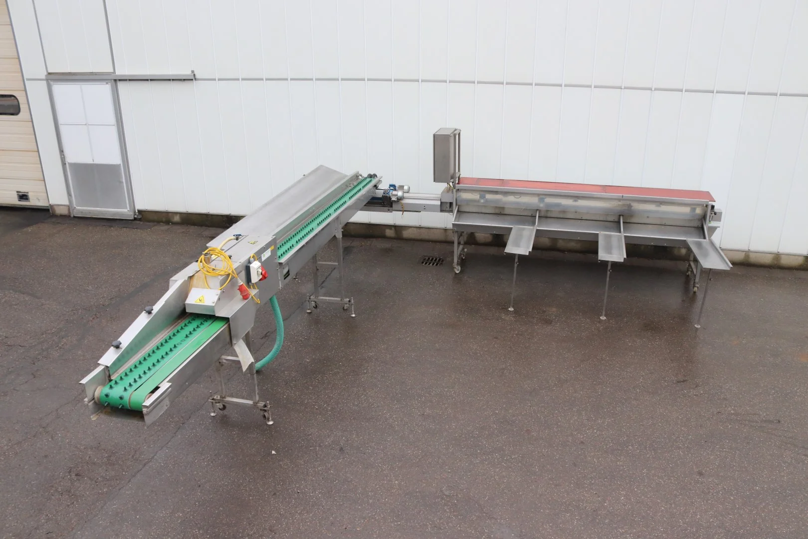 Christiaens semi-automatic grading machine and washer for asparagus ...