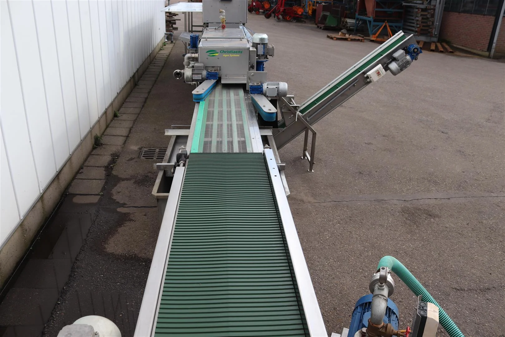 Christiaens Agro Systems fully automatic grading and washing line for ...