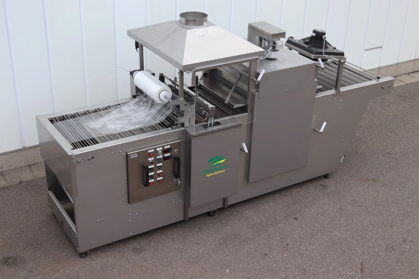 Christiaens CS01S new cucumber sealer shrink wrapper • Duijndam Machines