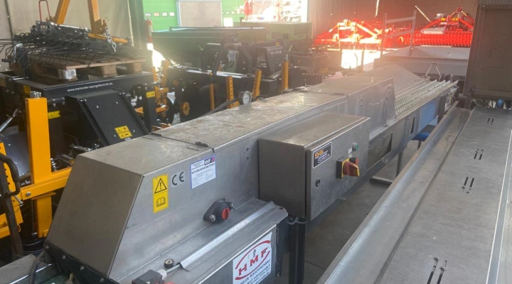 Christiaens semi-automatic grading machine and Hermeler washer for ...